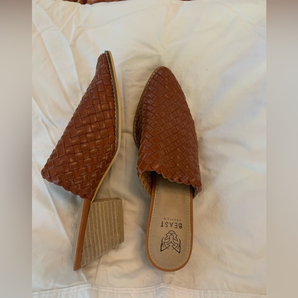BEAST FASHION | Shoes | Nwot Beast Woven Mules | Poshmark